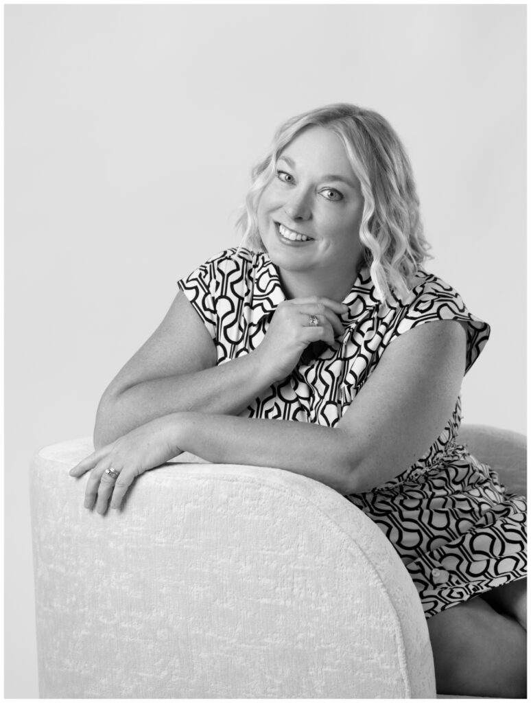 Team - Leslie Schofield