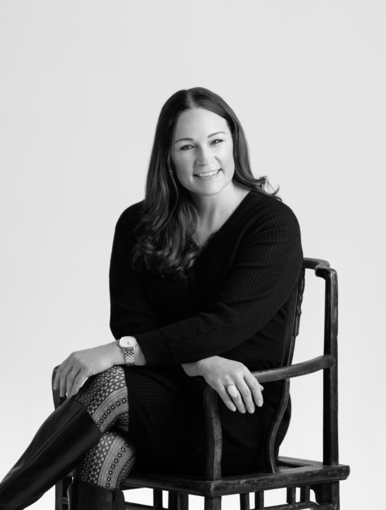 Team - Leslie Schofield